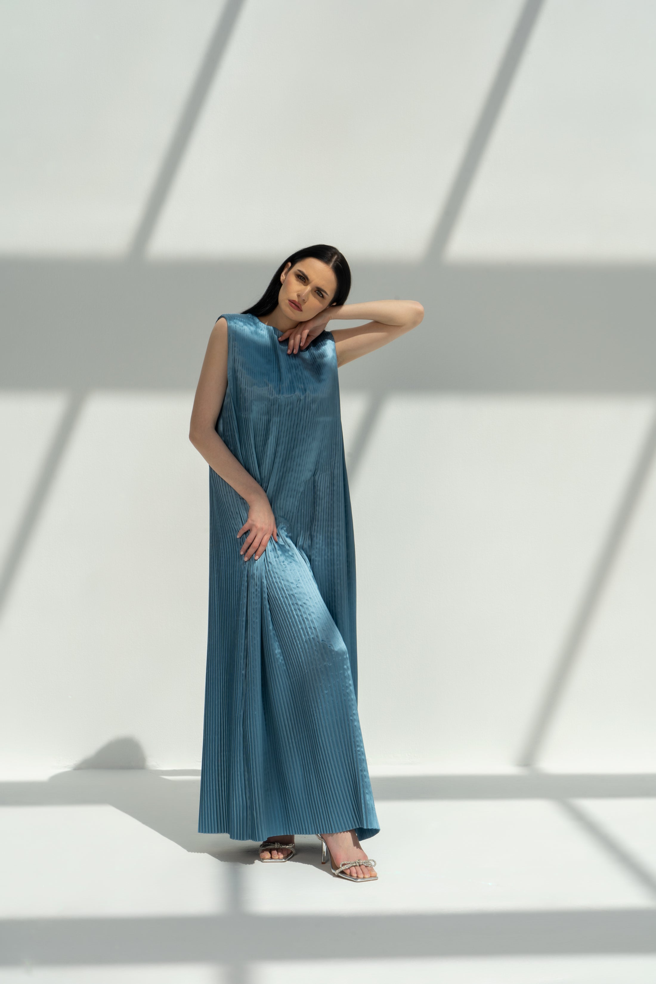 Meelah - Sophisticated and Elegant fashion for the Empowered Woman